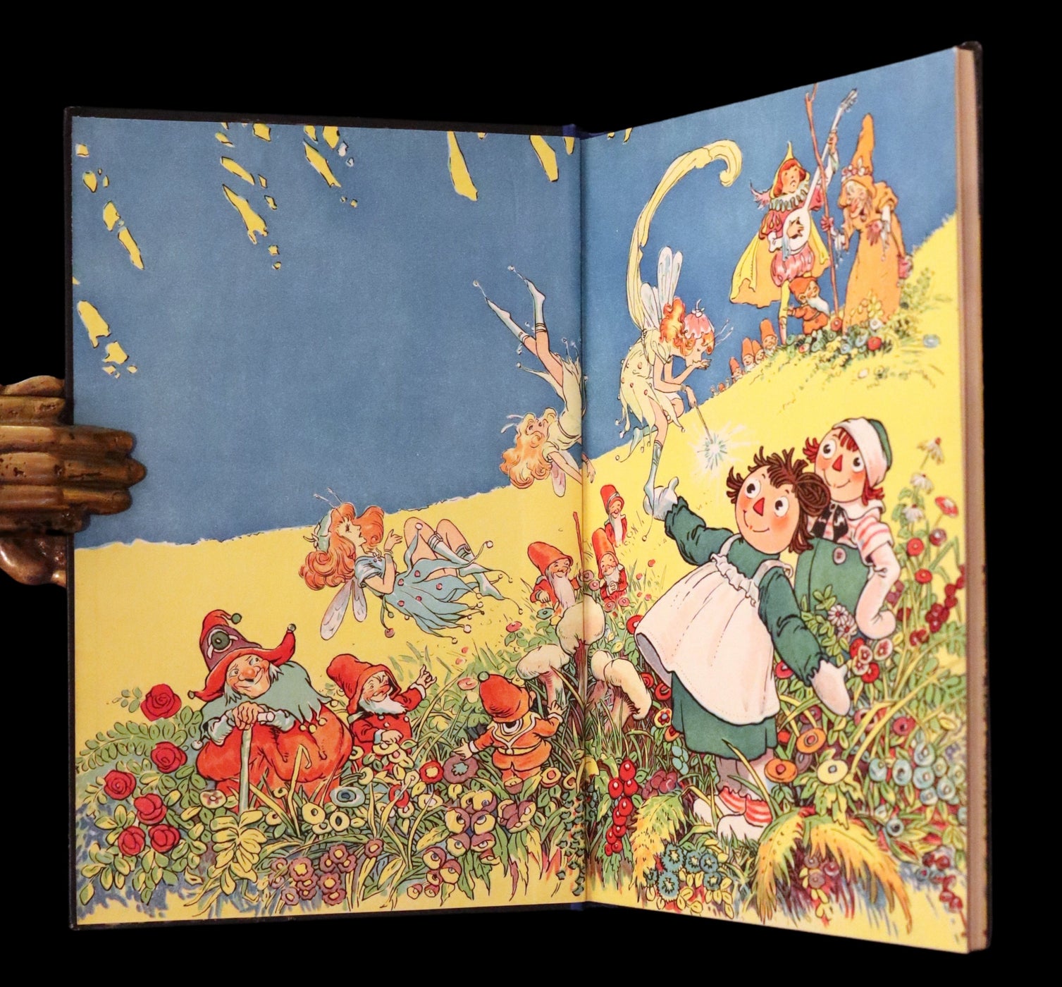 1930 Rare First Edition - RAGGEDY ANN in the DEEP DEEP WOODS in Publis ...