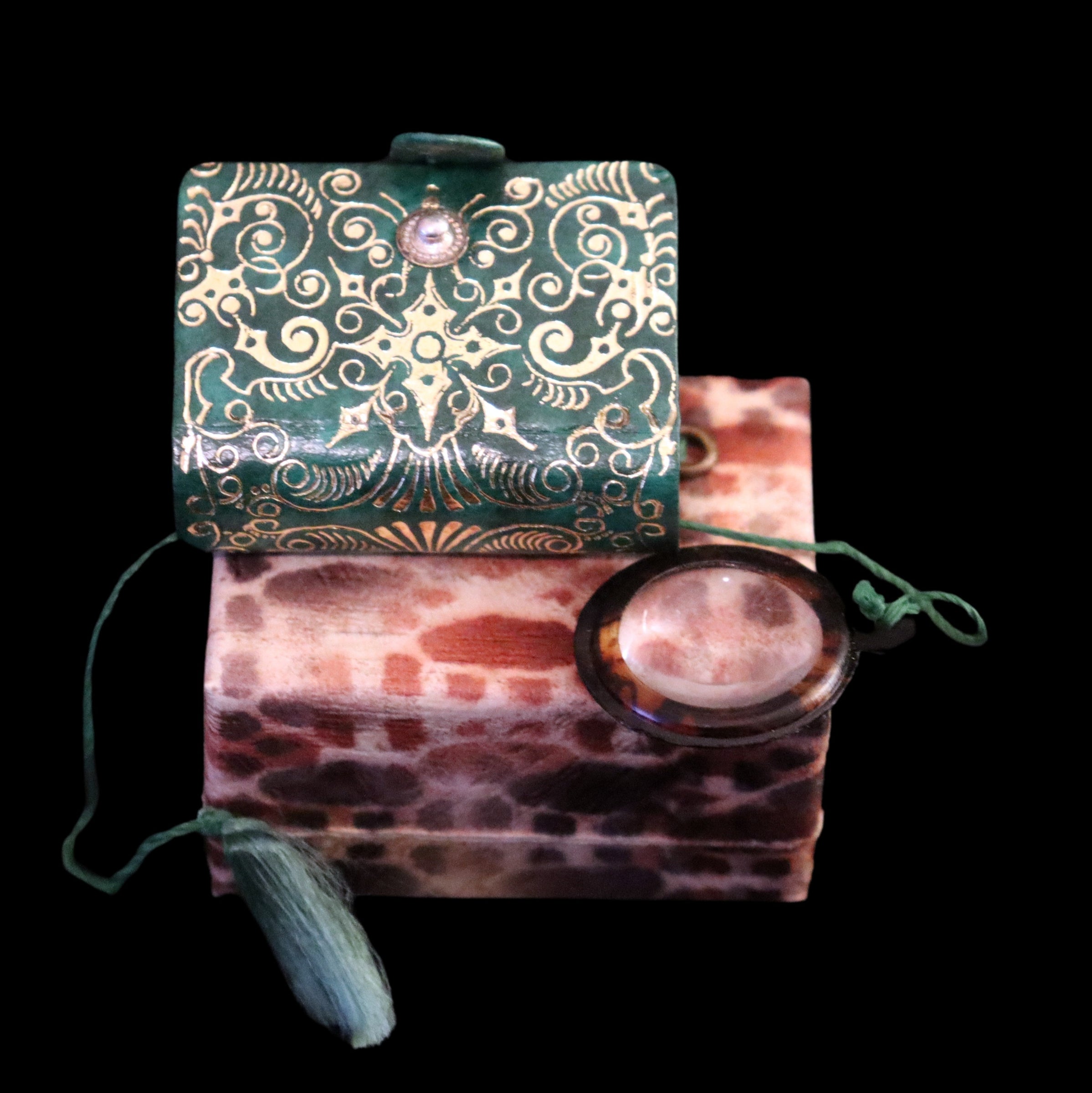 1920 Rare Miniature 1.5" X 1" Arabic Book - The Koran (Quran) publishe ...