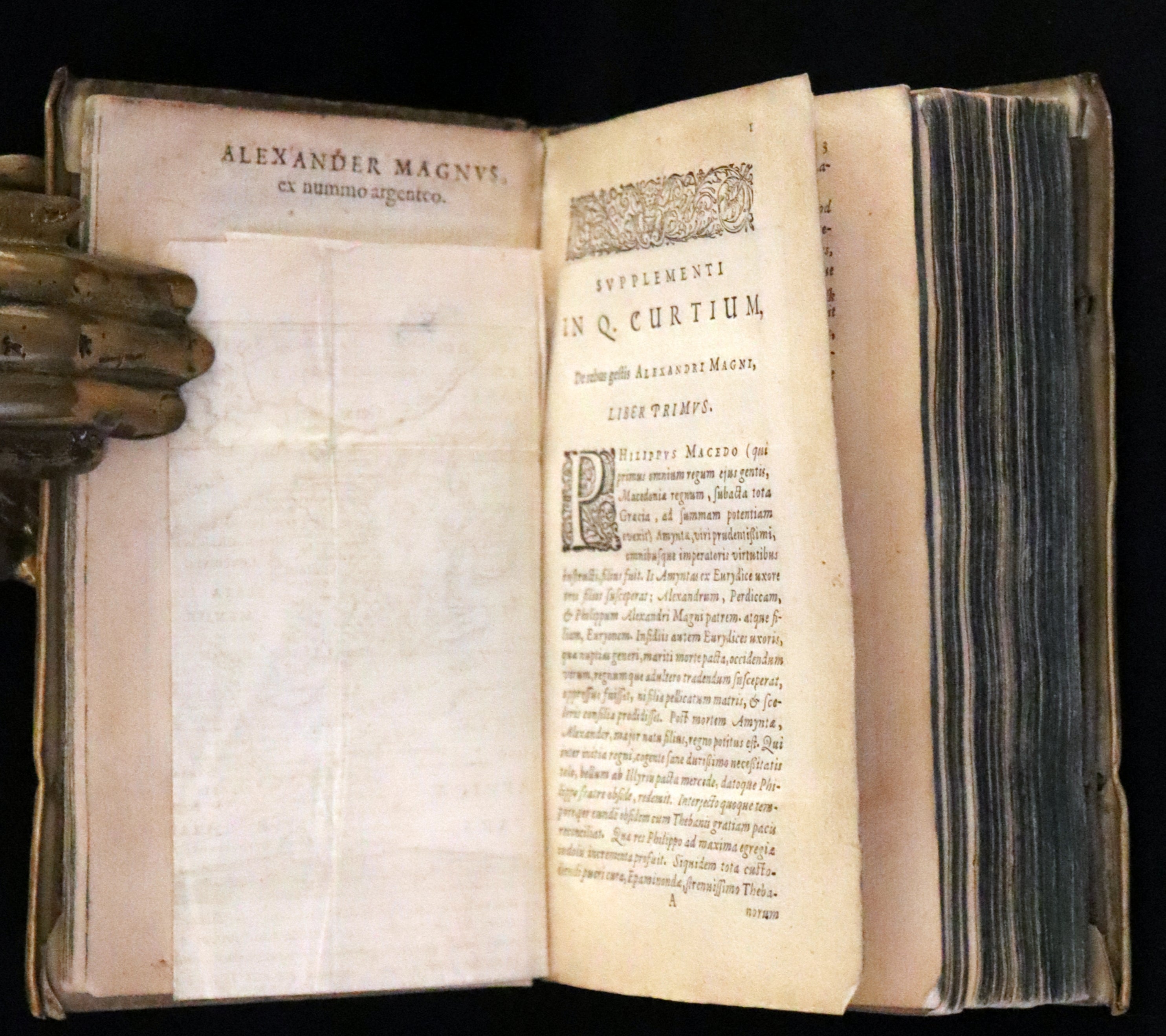 1633 Rare Latin Vellum Book - Histories of Alexander the Great with Ma ...