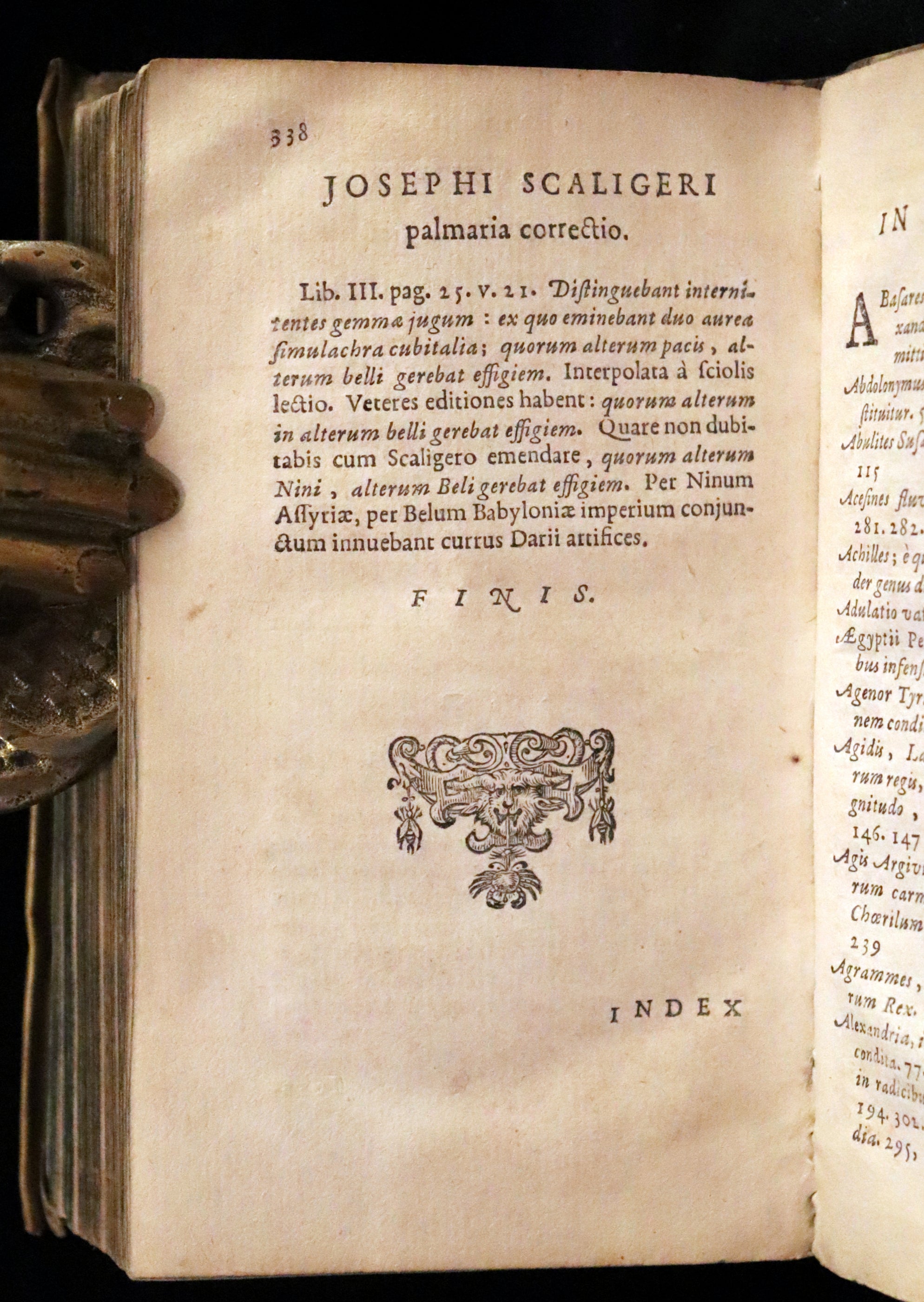 1633 Rare Latin Vellum Book - Histories of Alexander the Great with Ma ...