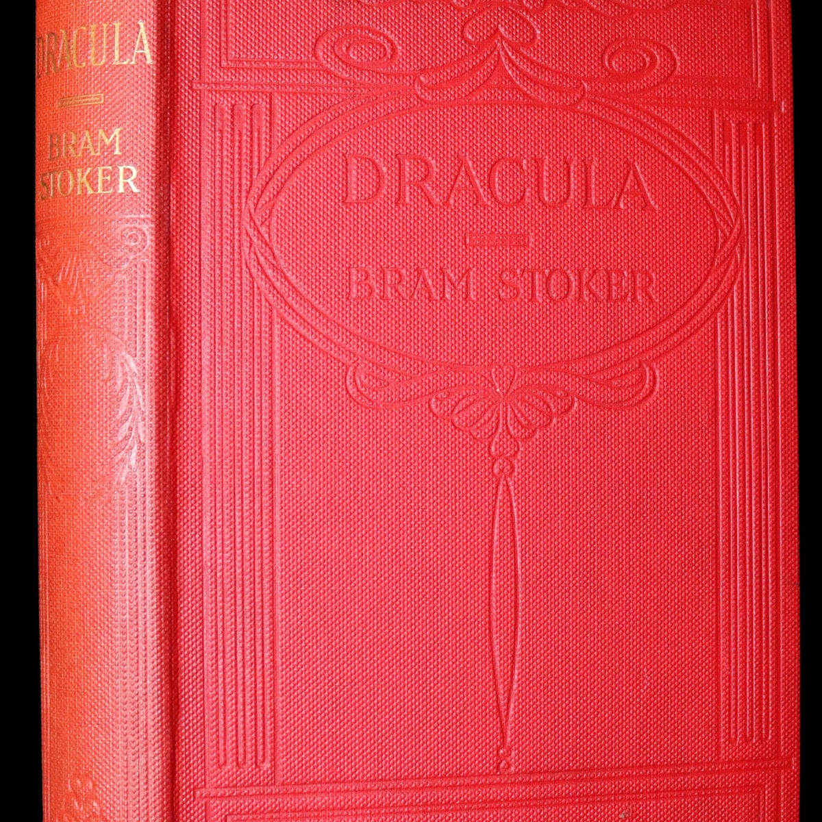 1913 Rare Edition - DRACULA by Bram Stoker, a Gothic Vampire Story. — MFLIBRA - Antique Books